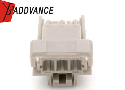 Cina 6098-0241 connettore dell'indicatore di retromarcia di 3 Pin Sumitomo misura per Honda in vendita