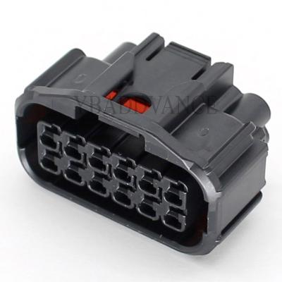 China 1.5mm 12 Pin Female Sumitomo Sealed Connectors 6189-7410 Black Housing for sale
