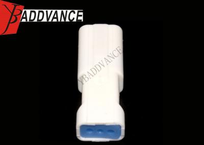 Cina Connettori elettrici automobilistici JST-03T-JWPF-VSLE 3 Palo di illuminazione di segnale di giro in vendita