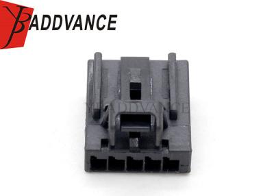 China 1563569-1 8R0 973 605 5 Pin Female Connector Steering Wheel Sensor Connector For VW Audi for sale