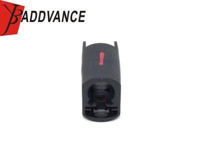 Cina TE 2307206-1 il 1 nero automatico dei connettori del cablaggio del cavo di Pin Female PBT GF30 in vendita