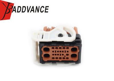Cina 0988330520 bus femminile di PBT 27 Pin Automotive Connector For Truck in vendita