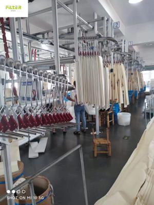 中国 高温シリコーンの接着剤が付いている550GSM Nomexのフィルター・バッグ 販売のため