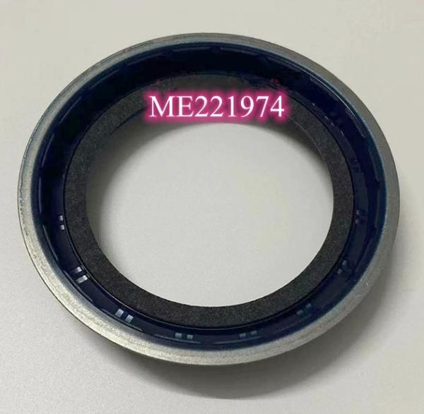Quality ME221974 Skeleton Seal for Construction Machinery Suitable for Sany SY215W Crankshaft Oil Seal for sale