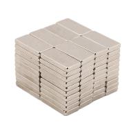 China 80 Degrees Temperature Resistant Strong Magnet Blocks for Customized Applications for sale