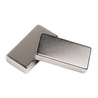 China Customized Strong Block Magnet for Industrial Applications Directly Supplying for sale