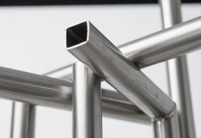 Cina 304 tubo quadrato in acciaio inossidabile SS saldata tubo rettangolare 20*20mm-200*200mm di diametro esterno in vendita