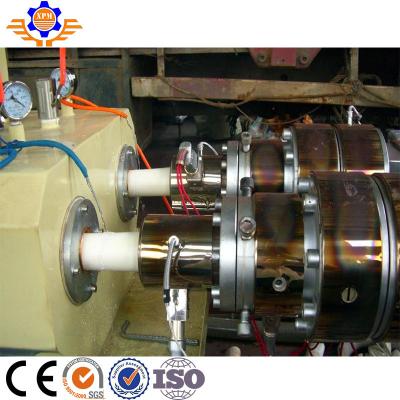 Cina 180-450Kg/H Pressure PVC Pipe Extrusion Line Adjustable Cutting Speed Max 63mm Cutting Pipe in vendita