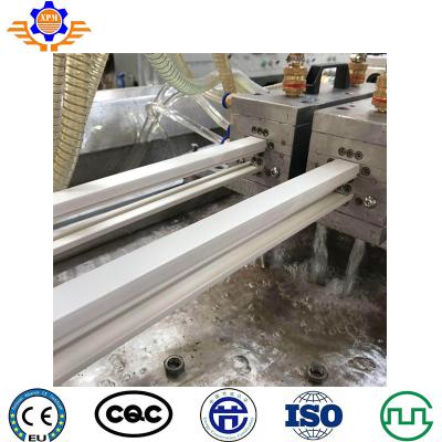 Κίνα CP πλαστική PVC σχεδιαγράμματος εξώθησης μηχανή εξώθησης σχεδιαγράμματος παραθύρων Upvc πινάκων γραμμών περιζώνοντας προς πώληση