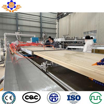 China tablero completamente automático de la espuma de Wpc de la hoja del Pvc de 150kg/H 250kg/H que hace la máquina en venta