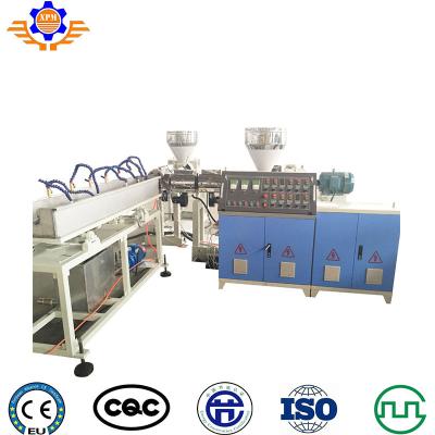 Cina Il PVC molle del tubo flessibile del giardino ad alta velocità convoglia la linea di produzione di plastica della macchina dell'espulsore in vendita