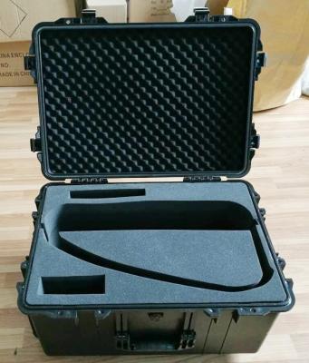 Cina Zipper Closure Waterproof Watch Box for Coins 2.2 Pounds and Closure in vendita