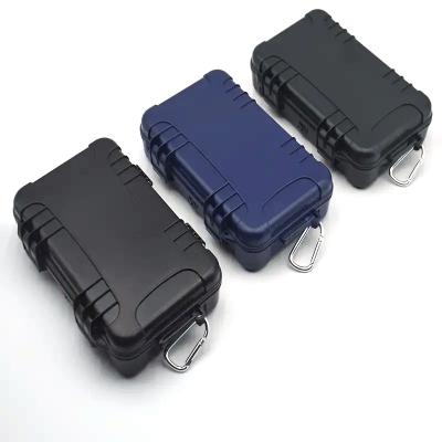 Cina Lightweight Plastic Cigar Case Rectangular Design Holds Up To 10 Cigars in vendita