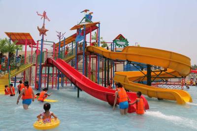 China Parque temático al aire libre del agua del equipo del patio del agua con el espray de agua en venta