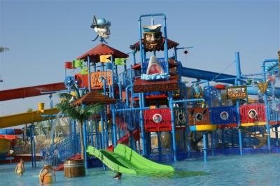 China Piratee los equipos del patio del agua del estilo con los juguetes del tobogán acuático y del agua de la fibra de vidrio en venta