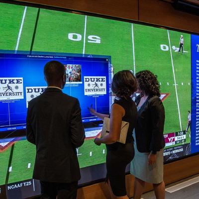 China Aluminum Structure Fine Pitch LED Display P1.2 AI Intelligent for sale