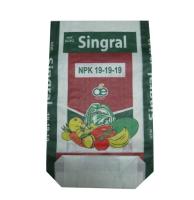 China Custom Laminated PP Woven Bags for Animal Feed - 70-100 GSM, 60 Million Monthly Capacity for sale