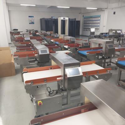 Cina Detect Ferrous Stainless Customized Metal Detector Machine For Food Industry in vendita