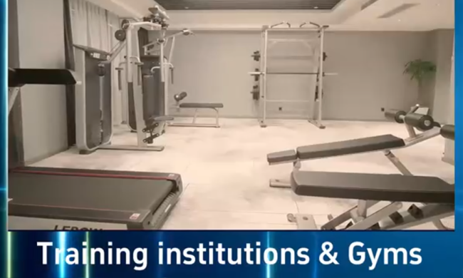 Interactive floor projector application scenarios