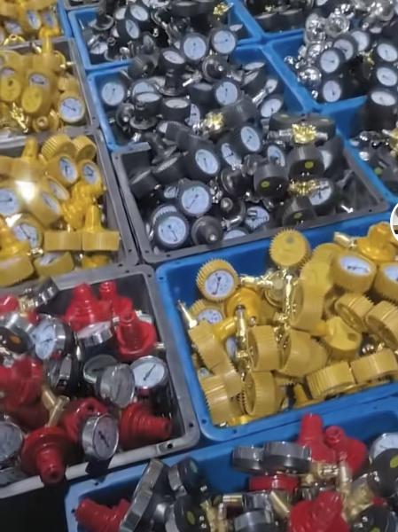 Quality Oxygen Regulator ，OEM Customization & Private Label Service ，Industrial Gas for sale