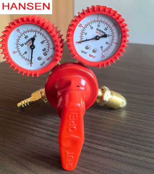 Quality Adjustable Propane Gas Regulator with Integrated Pressure Gauges for LPG for sale