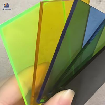 Cina Tavola di foglio acrilico trasparente o opaco di colore di classe A per la protezione da starnuti in vendita