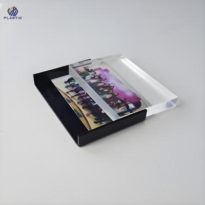 China Strong Magnetic Acrylic Photo Frame Custom Shaped Clear Acrylic Photo Block for sale