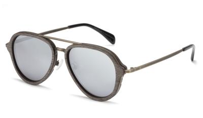 中国 分極された女性の木フレームのサングラス53-17-145 CR39レンズ 販売のため