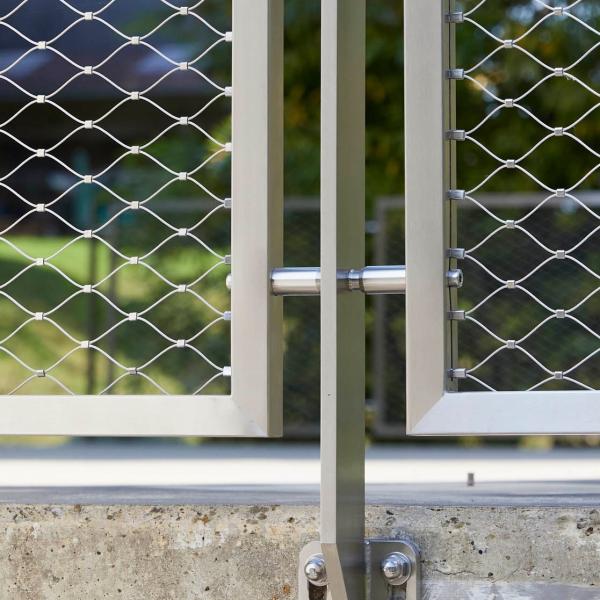 Quality Modular Stainless Steel Wire Rope Netting Railing System with 40 mm Mesh Aperture for sale