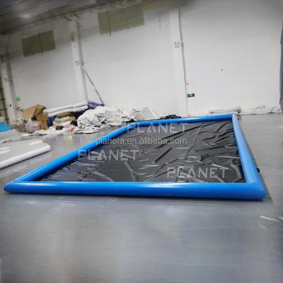 China Opblaasbare PVC autowasmat voor voertuigen Te koop