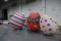China Customized Giant Inflatable Easter Egg 200cm Festival Event Decoration with Built-in Fan for sale