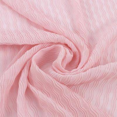 Cina Il peso leggero del poliestere 100 Wave-ha premuto il prodotto chiffon pieghettato intessuto in vendita