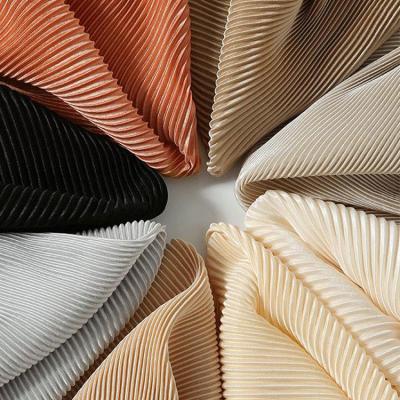 Cina la tintura coperta ha mercerizzato il tessuto pieghettato pieghettato 100% del poliestere in vendita