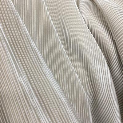 Cina A strisce tridimensionale pieghettato ha strutturato Matte Pleated Fabric in vendita