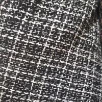 China Herringbone Check Polyester Worsted Tweed Wool Fabric 150cm Width for sale