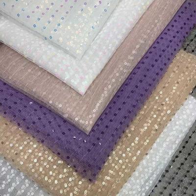 China Liefde Bloemenster Borduurwerk Gepareld Mesh Fabric Glitter Sequins Tulle Te koop