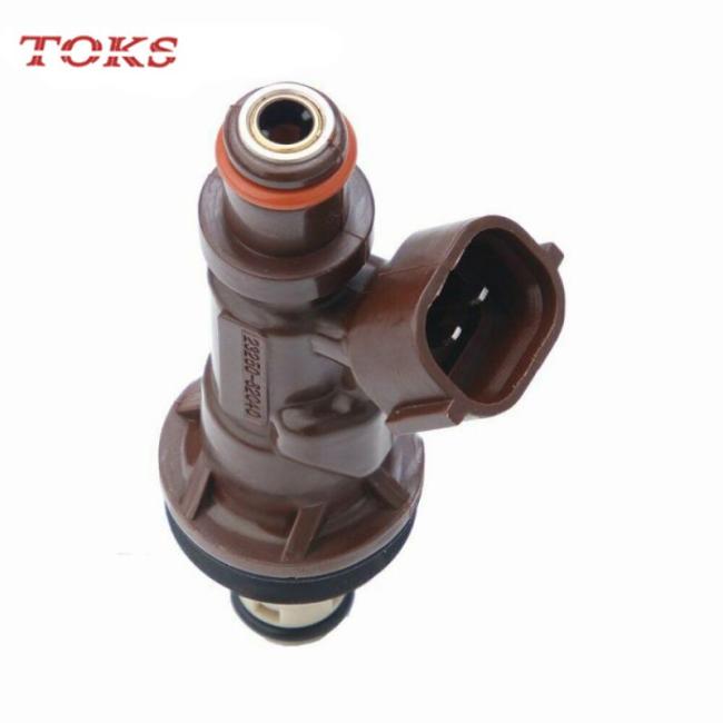 Toyota fuel injector nozzle 23250-62040 close-up