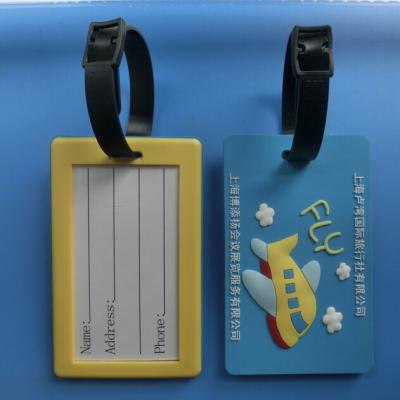 China Etiqueta suave barata del equipaje del pvc en venta