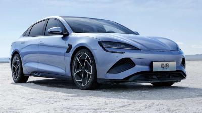 Cina 200-300 miglia di autonomia 2023 BYD Seal Auto elettrica Nuovo motore Veicolo a 4 porte in vendita