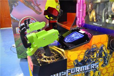 Китай Игры оружия снимая стиль трансформатора машины 2P аркады с 32 дюймами дисплея продается