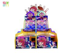 2 players throw balls redemption game machine