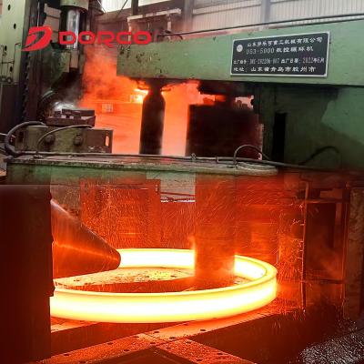China Máquina de rolamento de anel de 6000 mm à venda