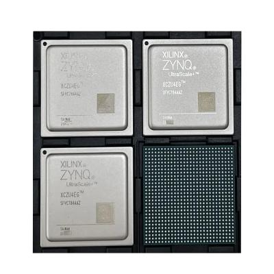 중국 Embedded Processors XC3S100E-4TQ144I Tray 판매용