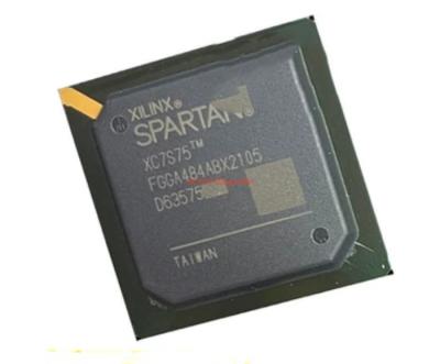 중국 Embedded Processors XC7S50-2FGGA484I Tray 판매용