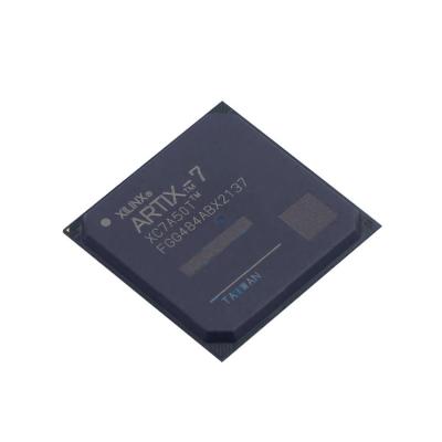 China Embedded Processors XC7A50T-1FGG484C Tray à venda