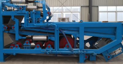 China Continuous Processing Type Cassava Starch Processing Machine With Fiber Dewatering And 4kw Power for sale