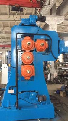 Cina Macchina di gomma del calendario del sistema facoltativo di vuoto con 0-20m/Min Roller Speed in vendita