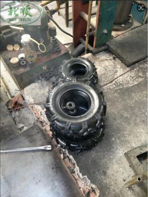 Cina Macchine per la stampa vulcanizzatrice di gomma per la produzione di pneumatici per veicoli agricoli in vendita