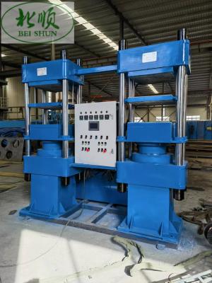 China Flat Rubber Vulcanizing Press Machine Electric Heating Or Steam Heating for sale