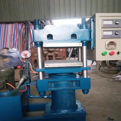 China 220V/380V/400V/440V Spanning Elektrische Verwarming Rubber Vulcaniserende Persmachine Voor Rubberproducten Te koop